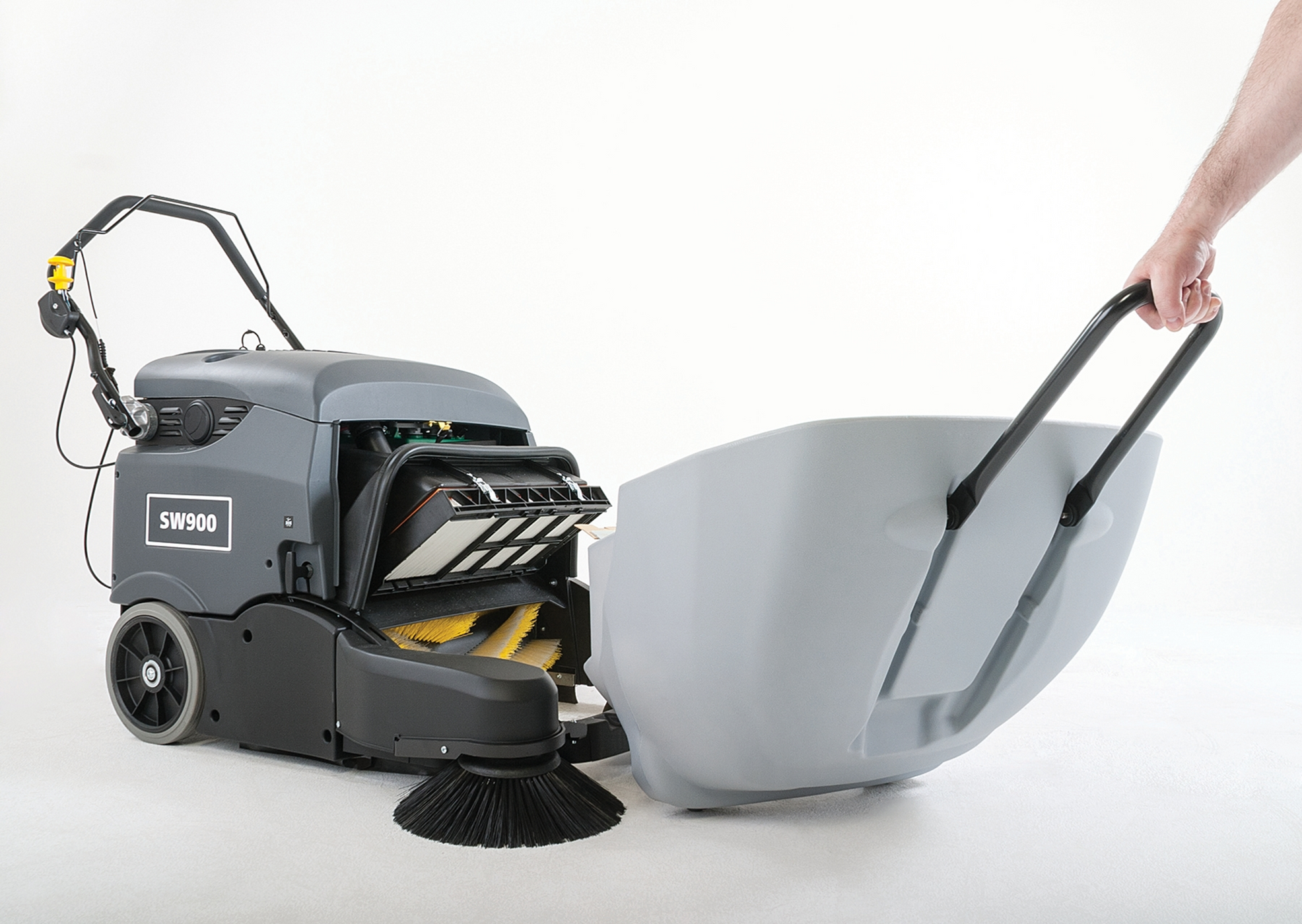 Advance SW900, Floor Sweeper, 33", 15 Gallon Hopper, Battery, Self ...